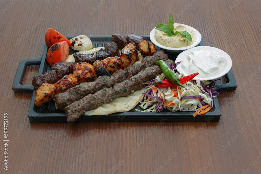 Traditional Arabic food | Arabic food backgrounds | Lebanese food ...