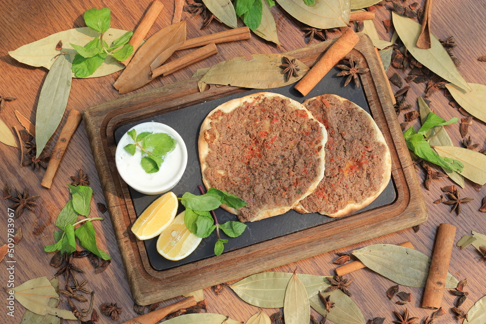 Traditional Arabic breakfast | Arabic food and drinks backgrounds ...