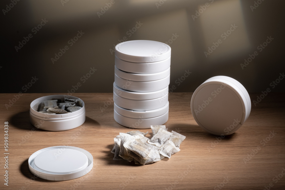 Smokeless Tobacco Cans