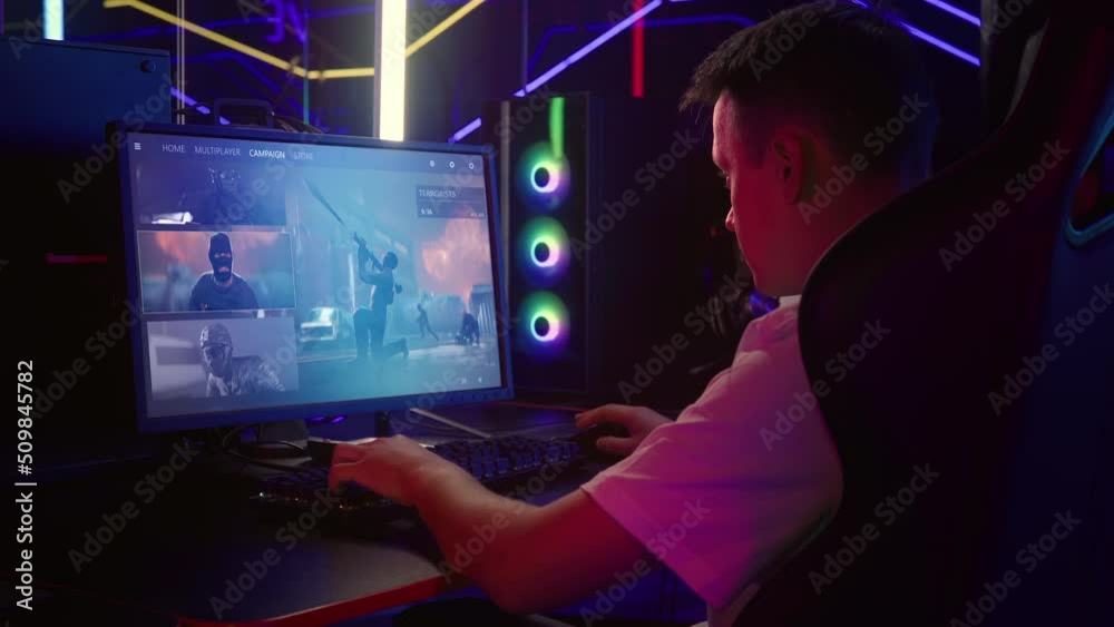 Interface of the first person shooter video game character selection ...