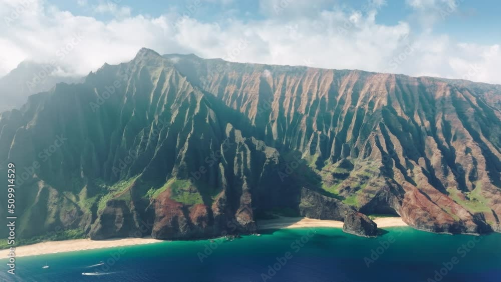 Breathtaking adventure on Kauai island, world famous NaPali coast park ...