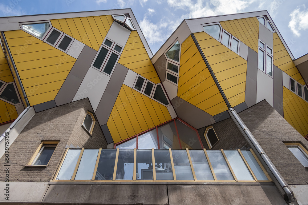 Innovative houses built in Rotterdam - Cube houses (Kubuswoningen ...