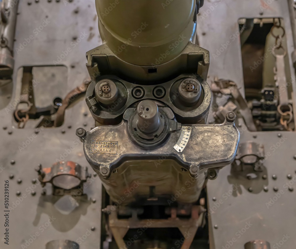 Close up of front of a WWII 25 pound field artillery gun showing part ...