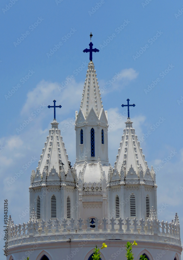 Velankanni Church Known as the 'Lourdes of the East', the Velankanni ...