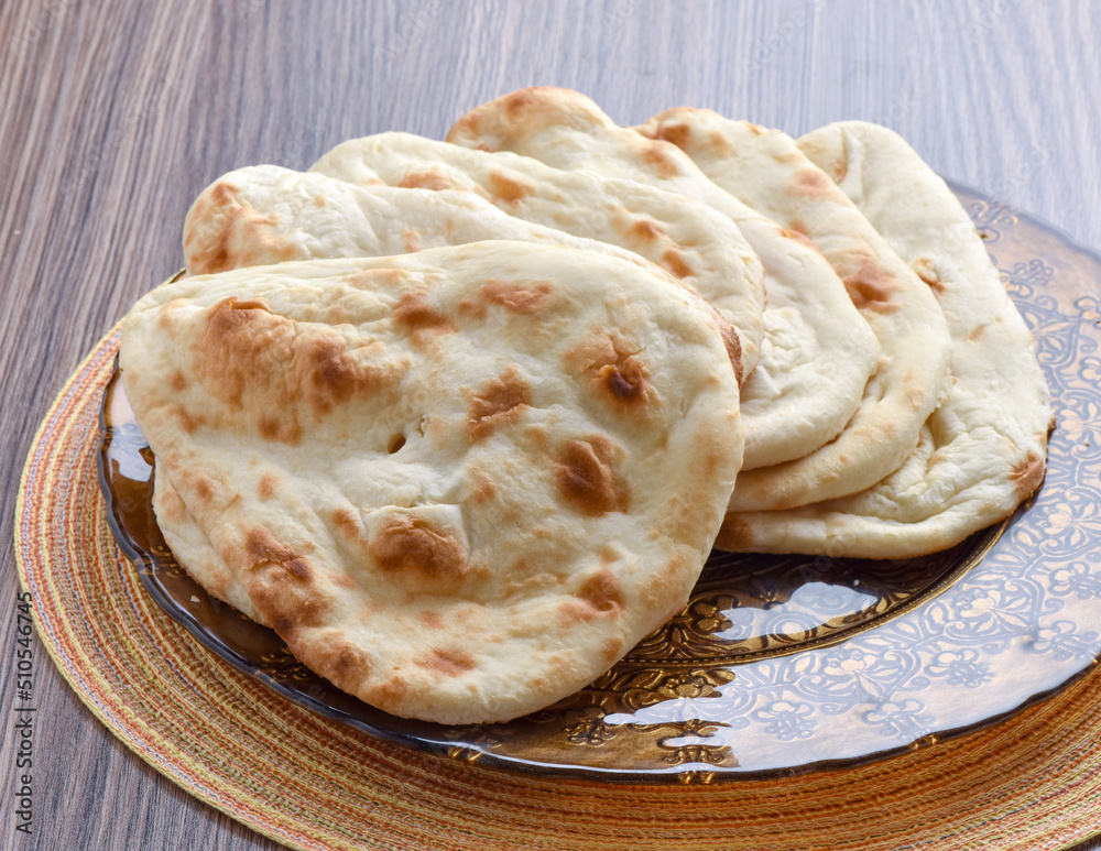 Tandoori Nan, A delicious and healthy wheat based flat bread, baked in ...