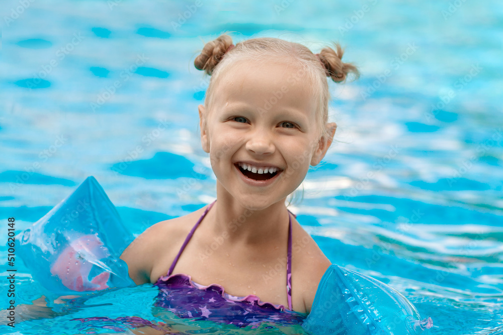 Pool Summer Vacation. Happy Smilling Little Girl have fun playing in ...