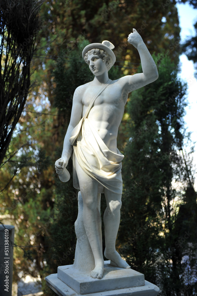 Mercurio, dios romano. Hermes, dios griego foto de Stock | Adobe Stock