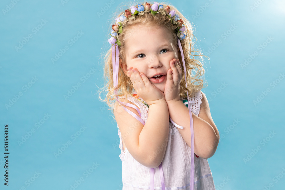 3 Year Old Girl s Pictures In The Studio With A Beach Summer Theme 3-year-old-girl-s-pictures-in-the-studio-with-a-beach-summer-theme