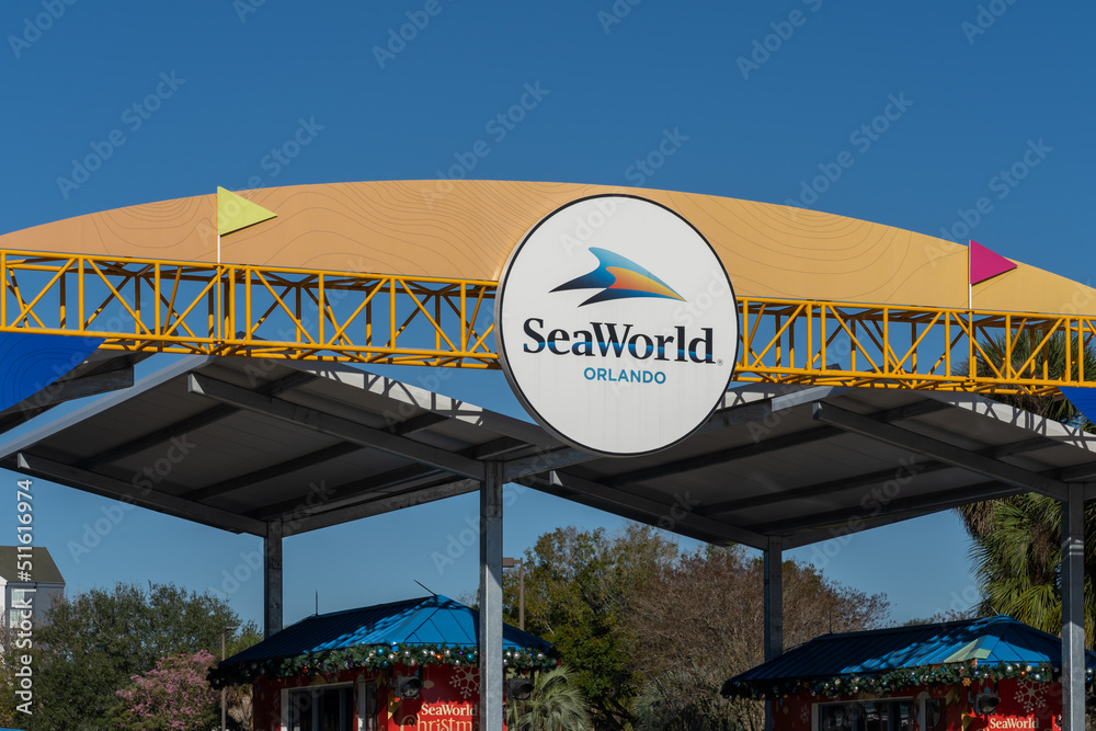 Orlando, Fl, USA - January 6, 2022: A SeaWorld sign at the entrance in ...