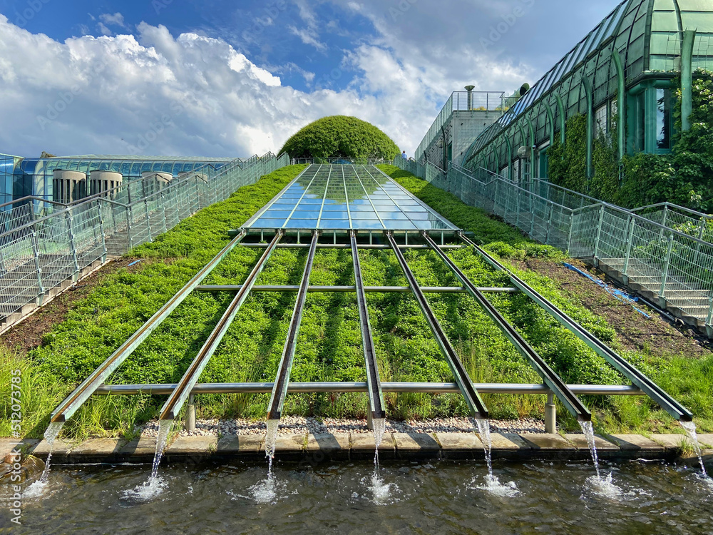 Rooftop Gardens of University library in center of Warsaw. Green ...