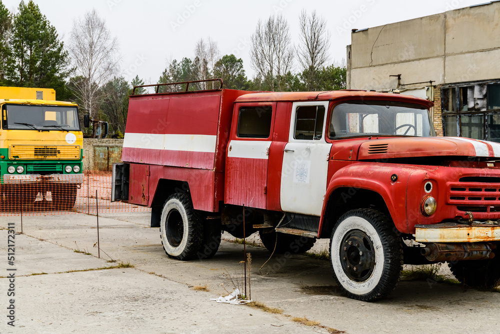 Abandoned soviet fire truck at the Chernobyl exclusion zone, Ukraine ...