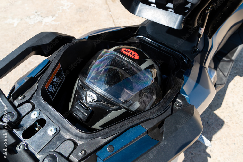 Honda's 750 cc twin-cylinder engine Honda Forza 750 is on the road ...