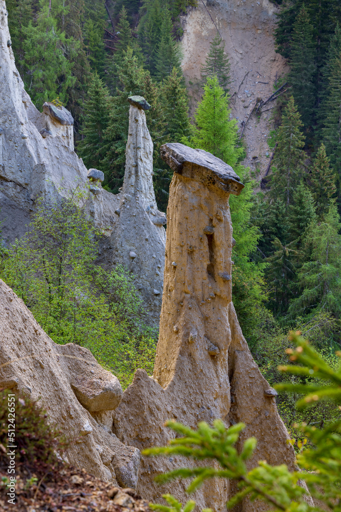 Earth pyramids of Platten (Erdpyramiden - Piramidi di Plata) near ...