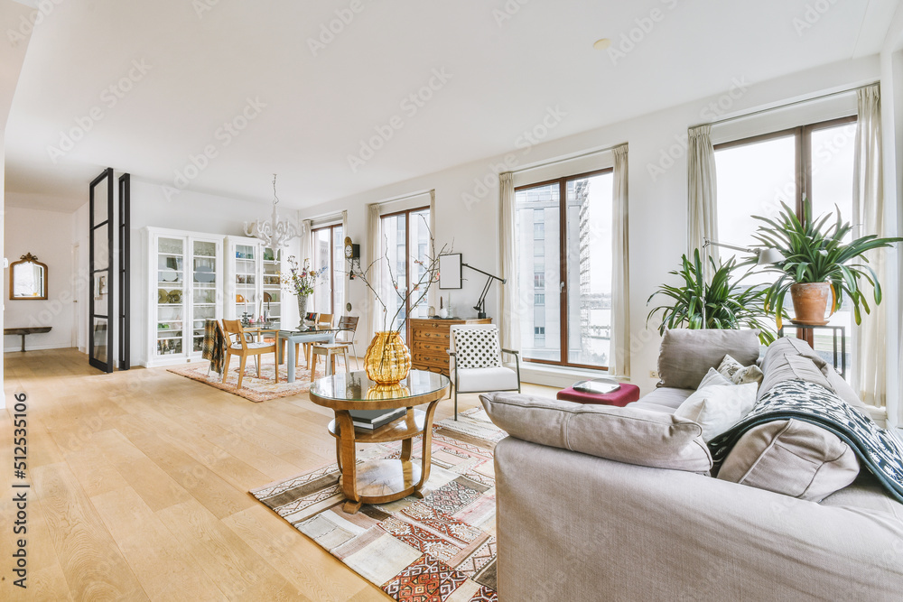 Interior of open plan flat with living and dining room Stock Photo ...