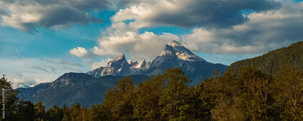 Beautiful alpine summer view with the famous Watzmann summit near ...