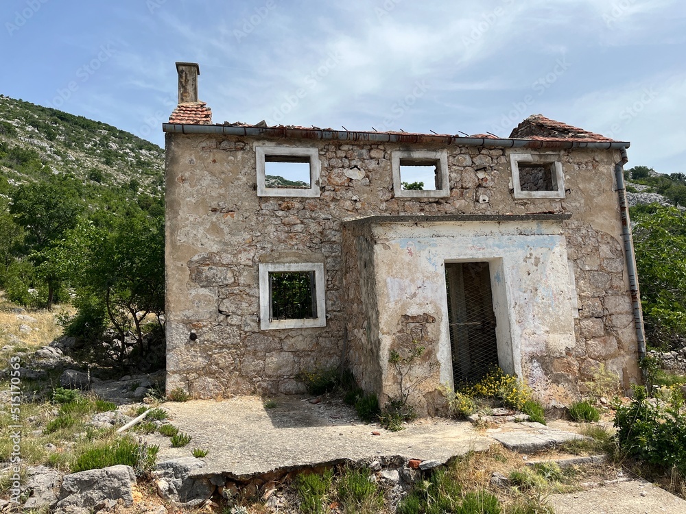 House in young Luka Modric lived before homeland war in Modrici ...
