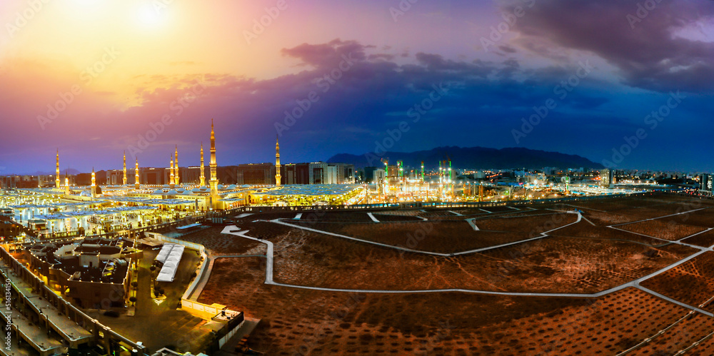 Medina, Al-Madinah Al-Munawwarah, Saudi Arabia - Al Masjid an Nabawi ...
