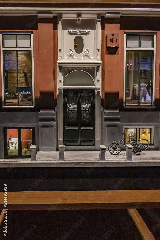 Museum of the Canals (Grachtenmuseum) on the Herengracht: Model of 17th ...