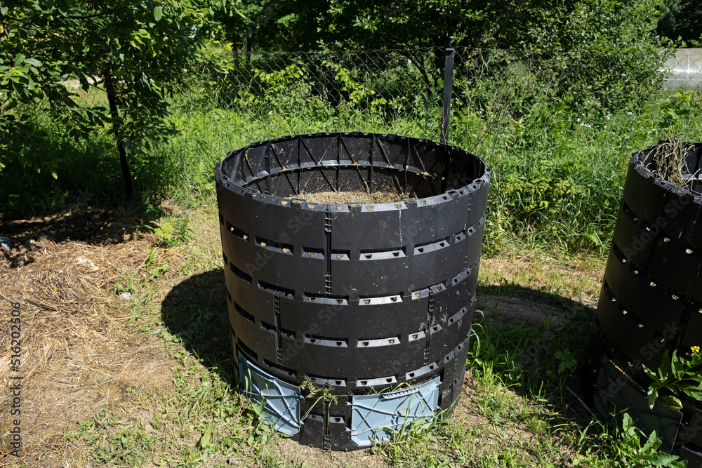 Waste container with organic biodegradable food waste and vegetable ...