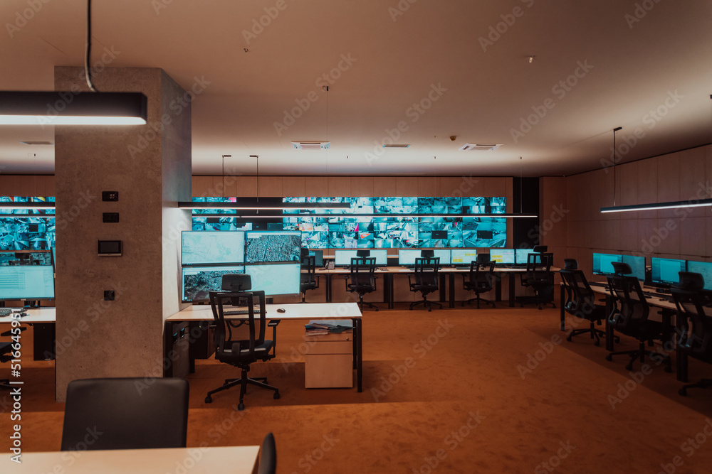 Fototapeta kuchenna Empty interior of big modern security system ...