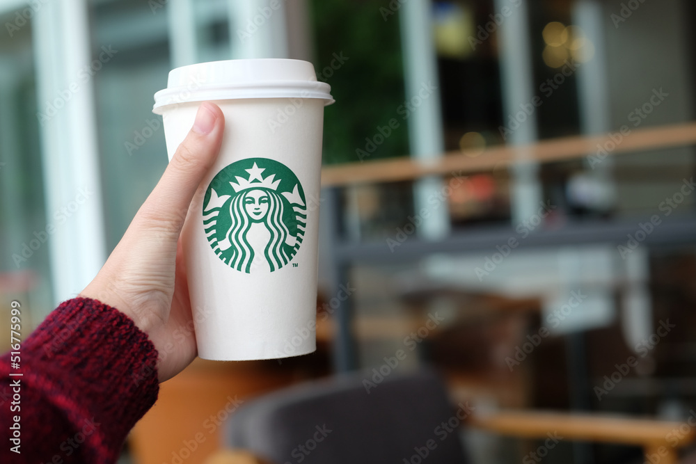 BANGKOK, THAILAND - JULY 13, 2022 : Woman hand holding a Starbucks ...