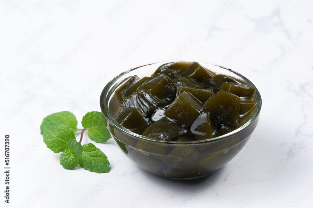 green grass jelly (Cyclea barbata) on white background Stock Photo ...