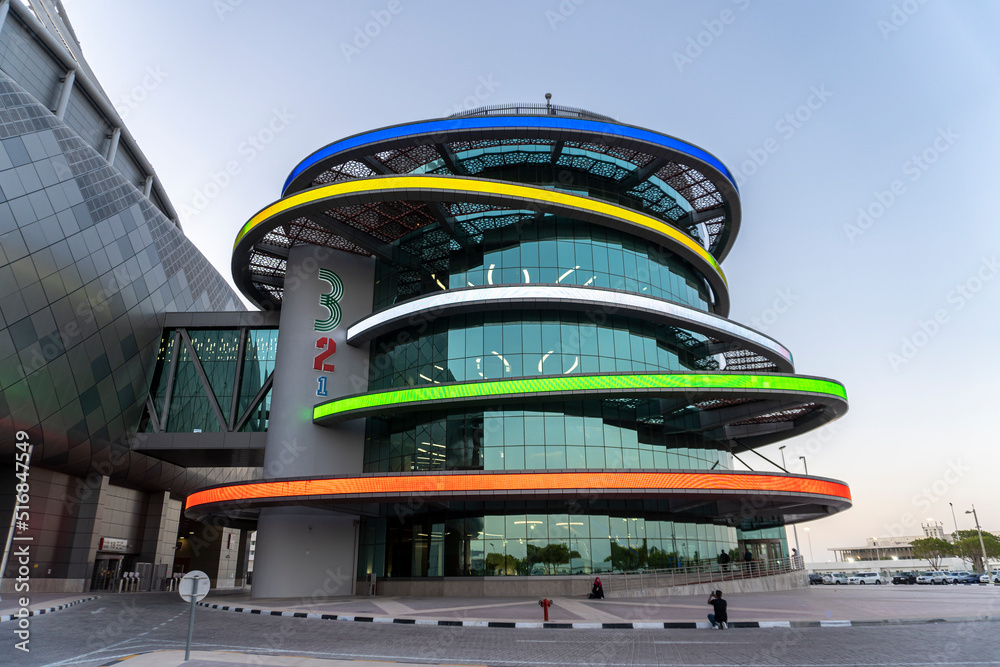 Foto de 3-2-1 Qatar Olympic and Sports Museum is a museum in Doha ...