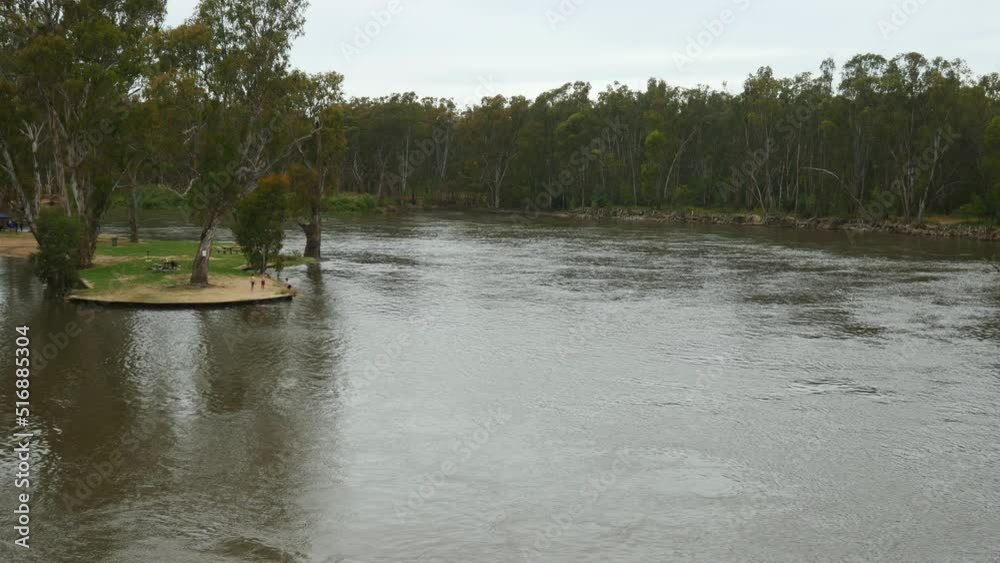 View upstream of the Murray River from the John Foord Bridge between ...