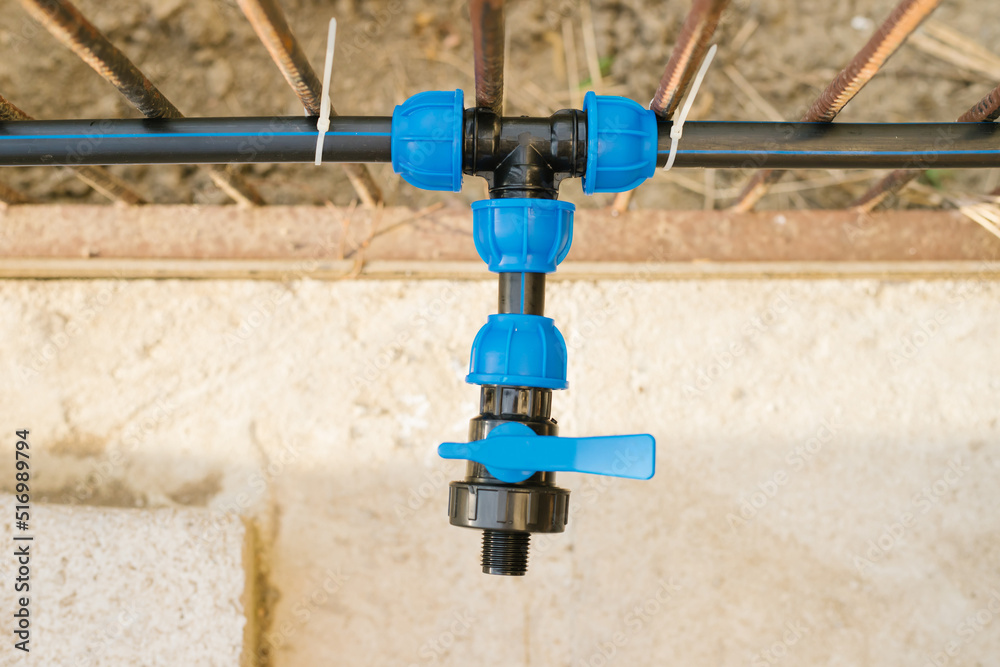 Irrigation equipment. Pipe connection using a compressor coupling. Drip ...