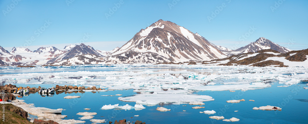 Panoramic view of colorful Kulusuk village in East Greenland - Kulusuk ...