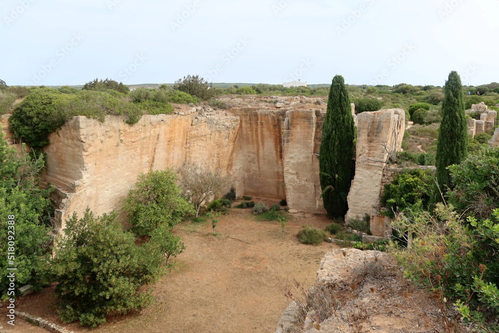 Foto de Lithica, Pedreres de s'Hostal, Menorca (Minorca) island, Spain ...