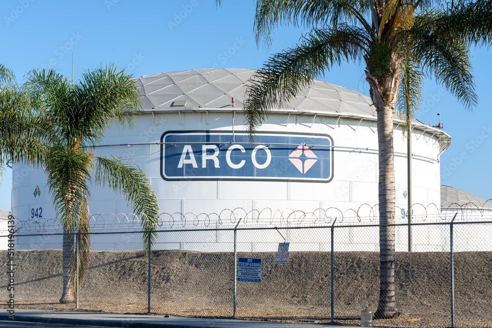 South Gate, California, USA - July 10, 2022: The Arco oil tanks are ...