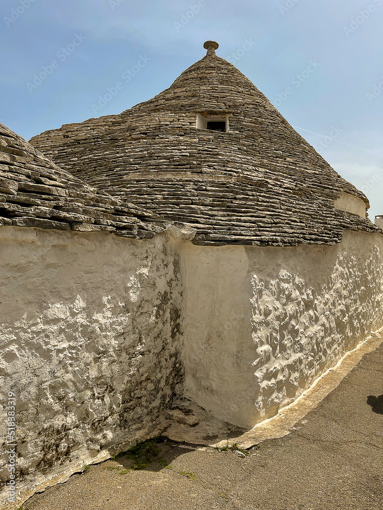 Alberobello, Italy, Apulia region Trullo buildings, Trulli of ...