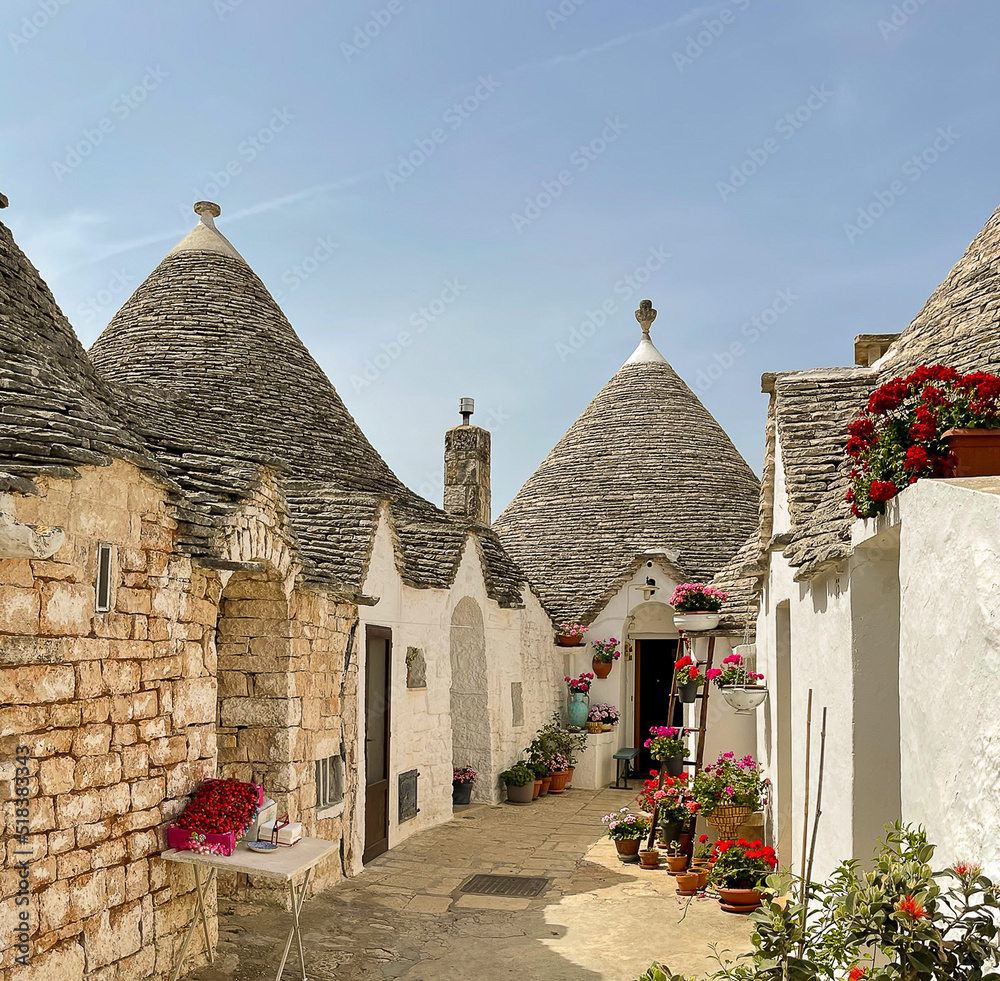 Alberobello, Italy, Apulia region Trullo buildings, Trulli of ...