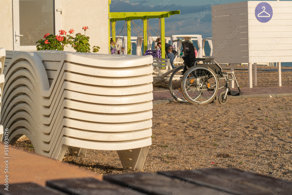 Deckchair locker wheelchair room beach disabled oliday sea happy ...