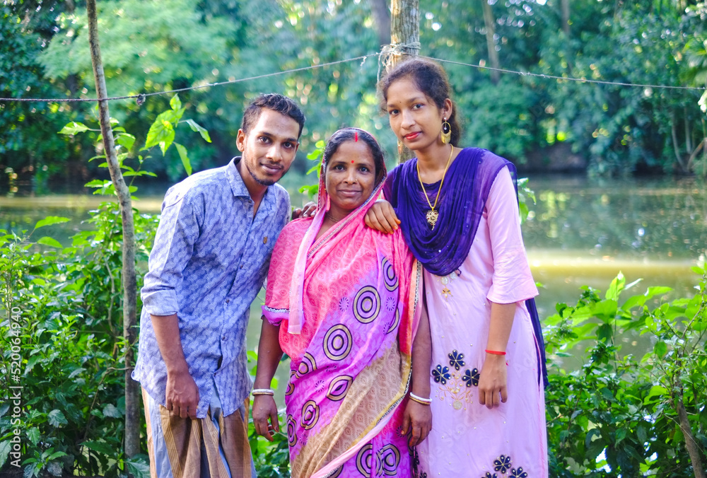Bangladeshi family photo,mother with child. south asian hindu religious ...