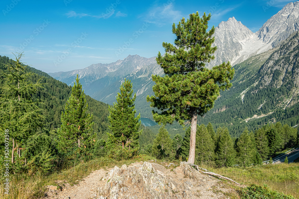 Staller Saddle, Staller Sattel, Passo Stalle, Austrian Italian border ...