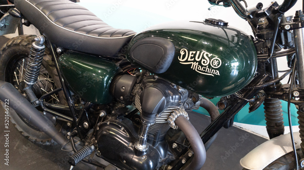 Deus logo brand and paint sign text brand on custom motorcycle in w 650 ...