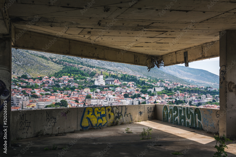 Mostar, Bosnia i Hercegovina, View from abandoned Snipertower building ...