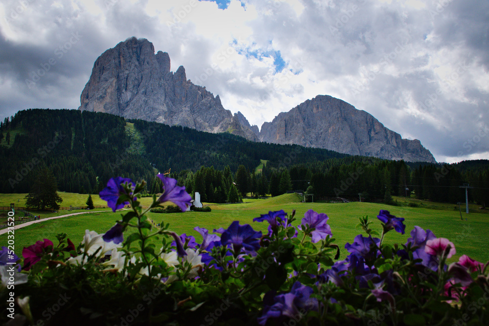 Foto de Val Gardena One of the most beautiful valleys in the Dolomites ...
