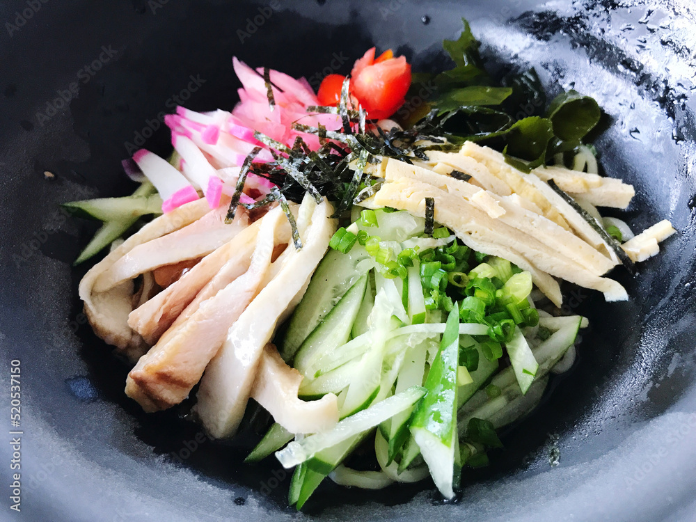 Picture of a Japanese food called Mee Yen or zaru somen, beautifully ...