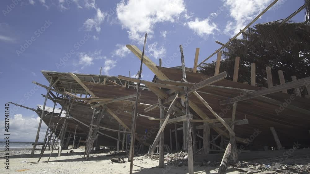 Traditional Phinisi Pinisi Boat Building at Tanjung Bira, South ...