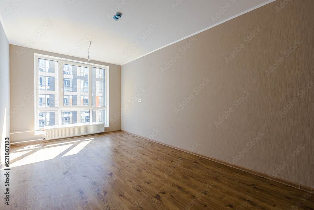 Empty room with finishing without furniture in a new house Stock Photo ...