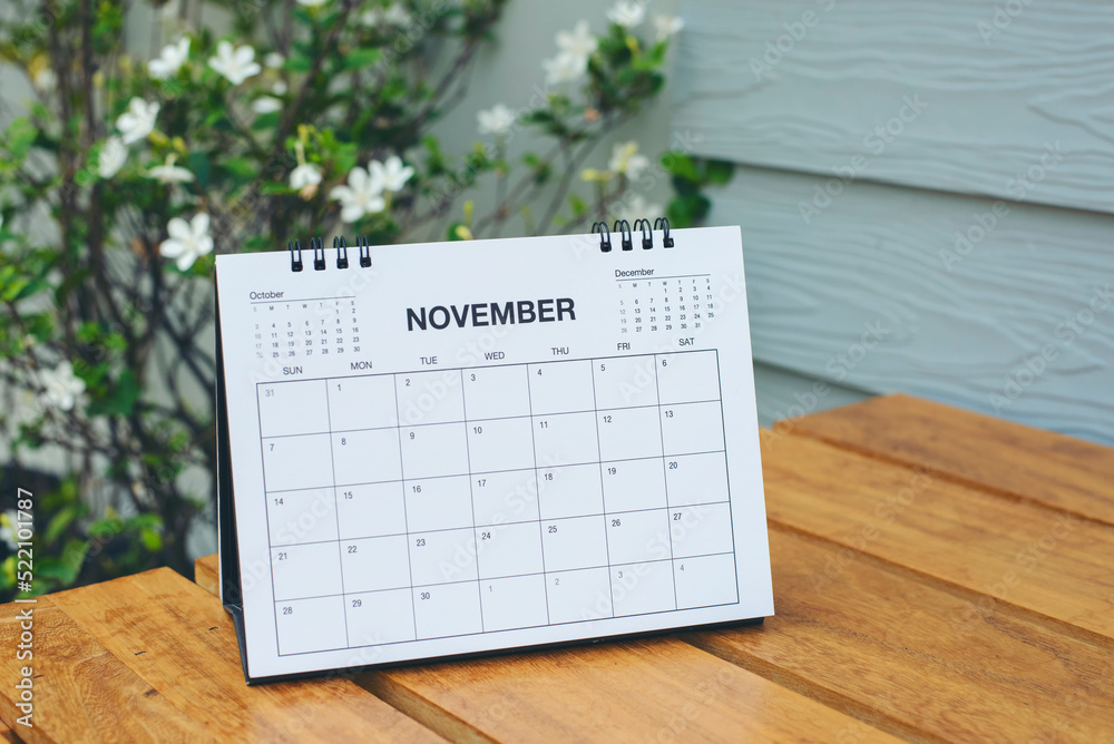 Calendar 2022 desk place on the table. Desktop Calender for Planner to ...