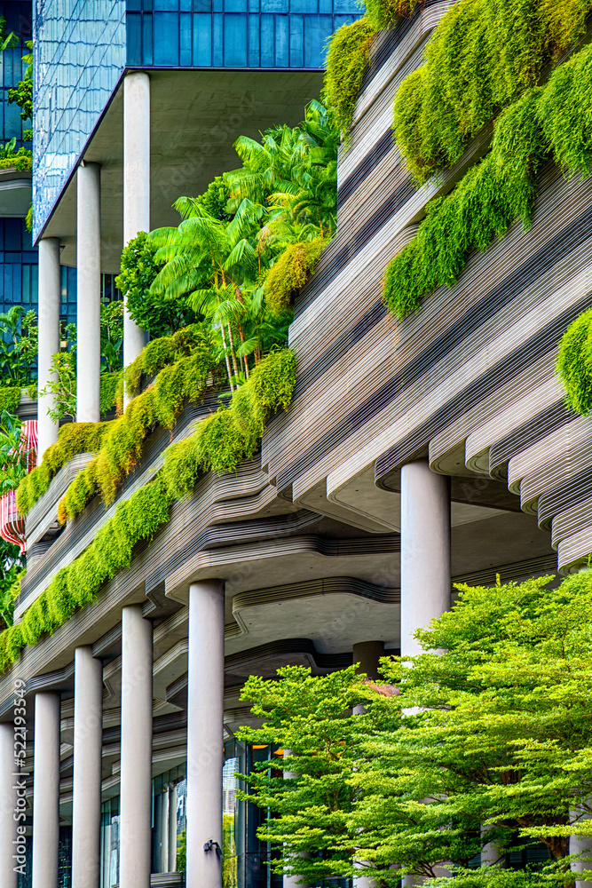 Singapore, Eco-building with plants incorporated into façade Stock ...