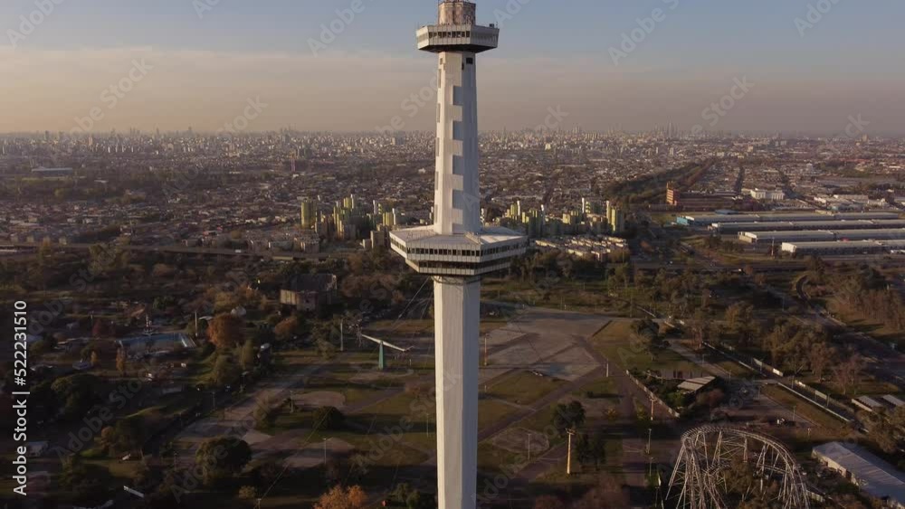 A dynamic closing-in aerial footage towards the Torre Espacial ...