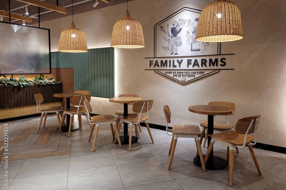 PENANG, MALAYSIA - 9 AUG 2022: Interior view of The Coffee Bean and Tea ...