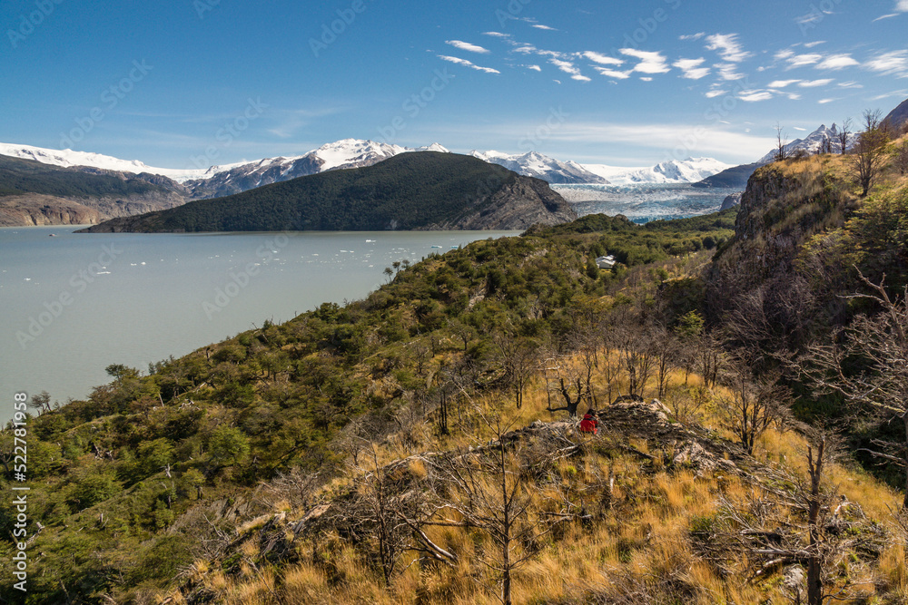 refugio y glaciar Grey, valle del lago Grey, trekking W, Parque ...