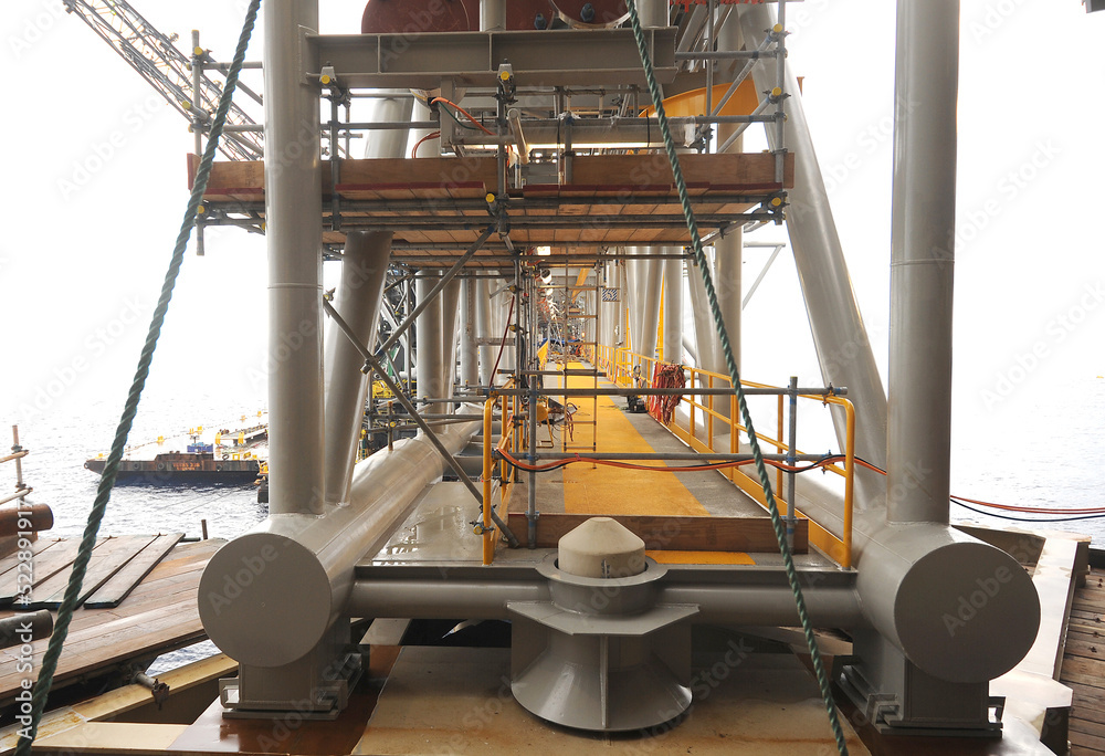 Bridge is installed between West Tuna Platform and the RAT- Bass strait ...