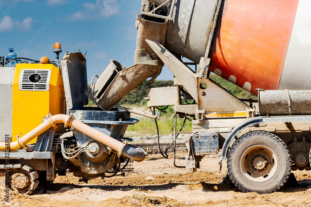 Cement Mixer Truck Pouring